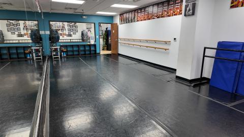 Spacious, High-Ceiling Dance Studio in Dallas, Dallas, TX | Event ...