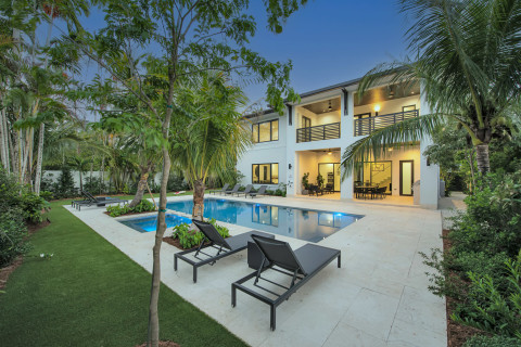 Caribbean Flair, Miami, FL | Production | Peerspace