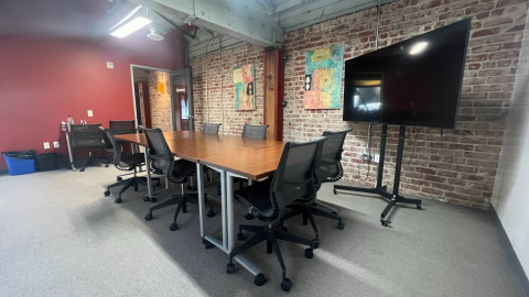 Uptown Loft-Styled Conference Room In Bustling Business Hub, Oakland ...