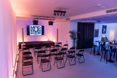 Espacio diáfano y versátil cerca de Plaza Castilla, Madrid | Off-Site ...