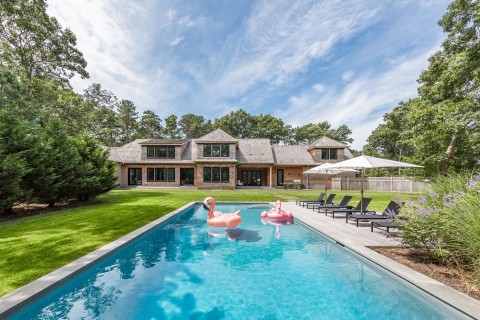 Contemporary East Hampton Home, east hampton, NY | Production | Peerspace