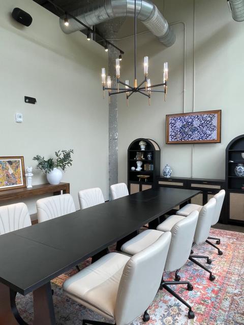 Techno Cafe Conference Room | Meeting room located in a new cafe with ...