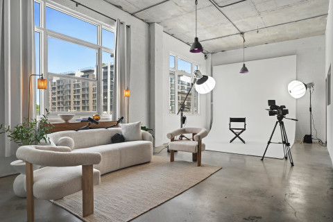 unCommon Studios | Wynwood Film, Podcast and Photo Studio (Equipment ...