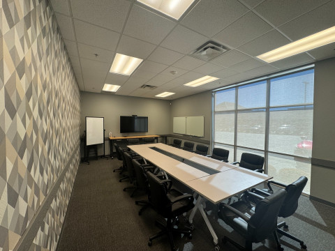 Flexible Meeting Room With All of the Amenities, Cornelius, NC | Off ...
