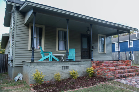 Cozy Cottage Retreat in Downtown Montgomery perfect for intimate ...