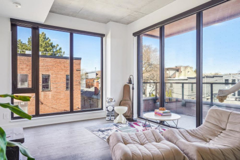 Spacious content studio and kitchen in Junction Toronto, Toronto ...