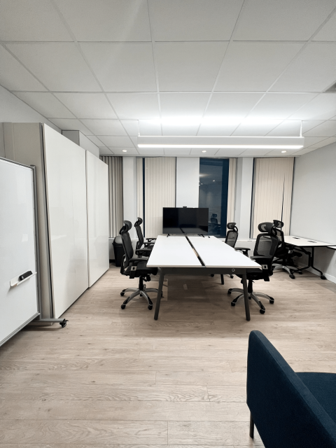 Startuptive | 5-Seater Meeting Room, Toronto | Off-Site | Peerspace