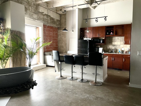 Creative Loft Studio, Houston, TX | Production | Peerspace