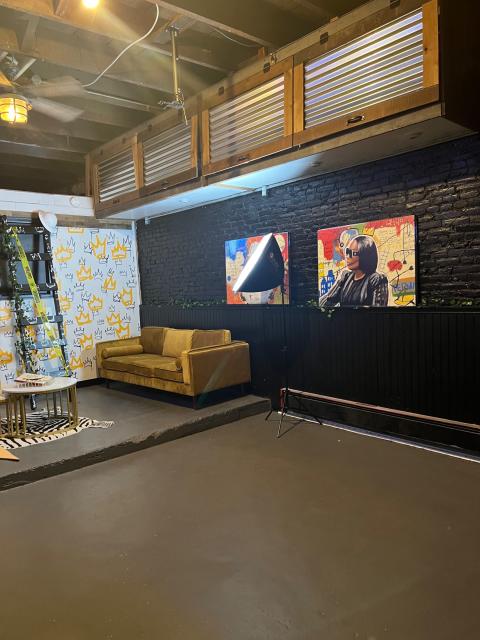 URBAN, CHIC, CONVERTED GARAGE IN THE HEART OF SOUTH PHILLY ...