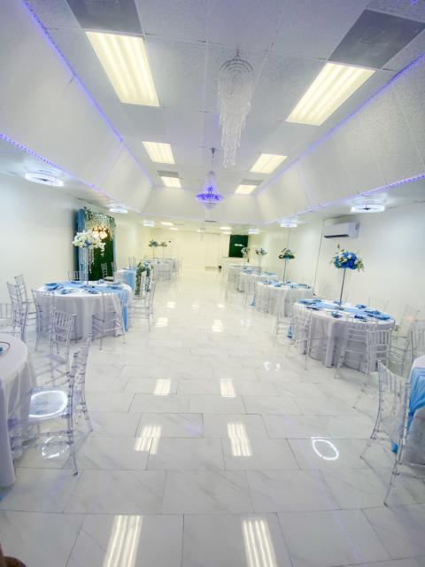White, Elegant and Clean Intimate Event Space in Dallas | J&S Event ...