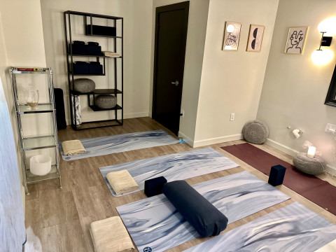 Personal Yoga & Stretch Studio, New York, NY | Production | Peerspace
