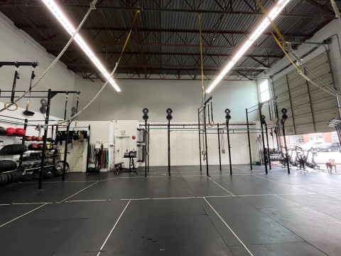 Rise Fitness Collective | Cloverdale CrossFit gym with front cafe ...