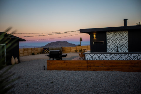 2.5 Acre Enclosed, Secluded Compound in a Desert Oasis, Landers, CA ...