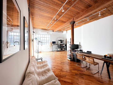 Dumbo Loft (natural light, industrial, warm finishing), Brooklyn, NY ...