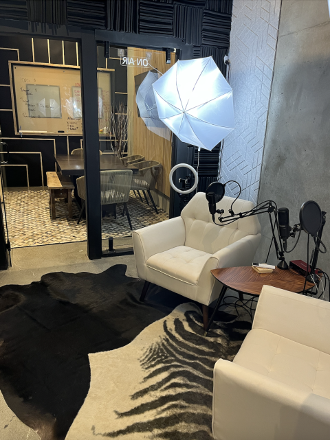 Modern Downtown Las Vegas Podcast and Content Creation Studio, Las ...