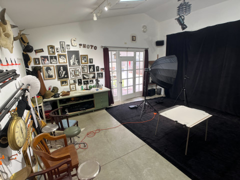 Intimate Photo Studio, COLUMBUS, OH | Production | Peerspace