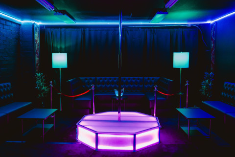 Undrgrnd Studios | Private NightClub Lounge Vip Section with Pole and ...