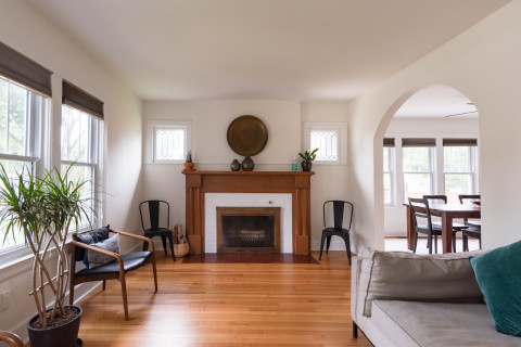 Beautifully Renovated Farmhouse Style Home, Royal Oak, MI | Production ...