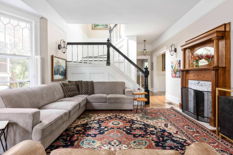 The Merry Lou, Atlanta, GA | Production | Peerspace