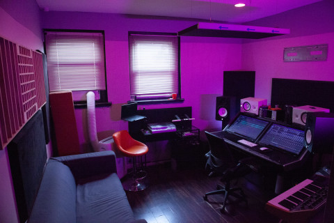 The Trap Factory Studios | Cozy and artful private studio in the heart of the Hyattsville Arts ...