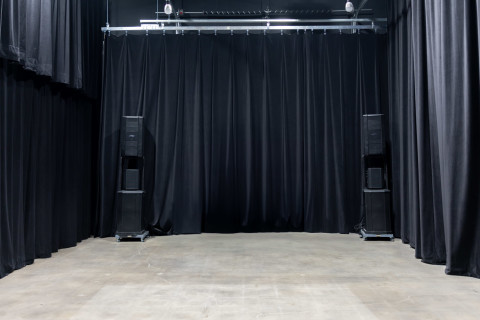 AN1 Studios | Mississauga based black box studio space with lighting ...