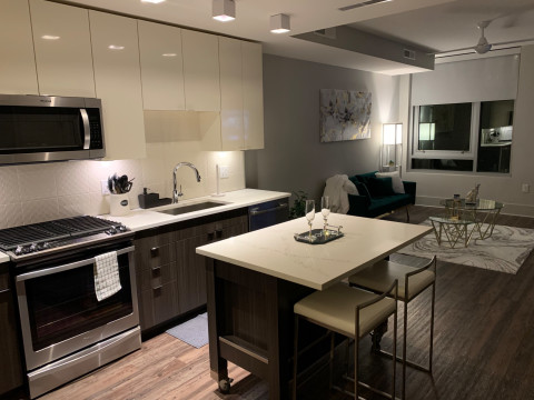 Buckhead Village Cozy Luxury High Rise Apartment, Atlanta, GA ...