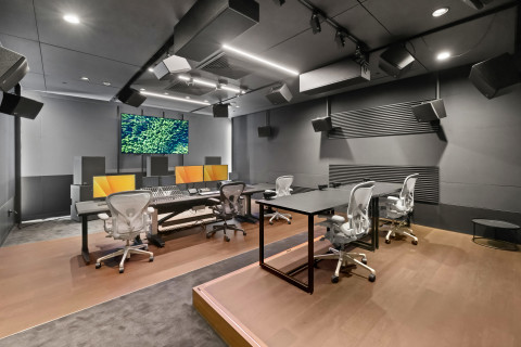 State of the Art Sound and Color Mixing Studio - Emerald Bay, Los ...