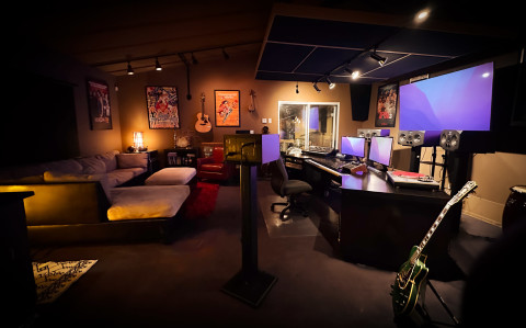 Velvet Square Studio | Roomy and unique recording studio with big booth ...