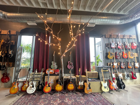 SE Music/Event Venue within a music retail space, Portland, OR ...