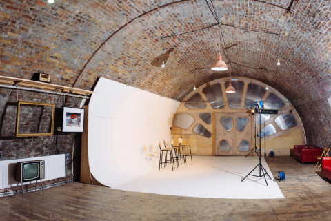 Studio Z | Exposed Victorian Brickwork Railway Arch great for Photo ...