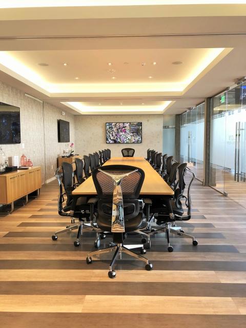 Extra Large Meeting Room, Aventura, FL | Event | Peerspace