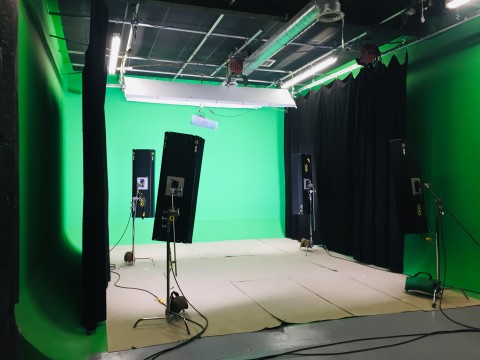 Pre-lit Sound Proof Green Screen Studio, Burbank, CA | Production ...