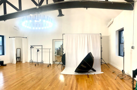Photo Shoot Studio 1.5 Blocks from Penn Station Newark, Ironbound ...