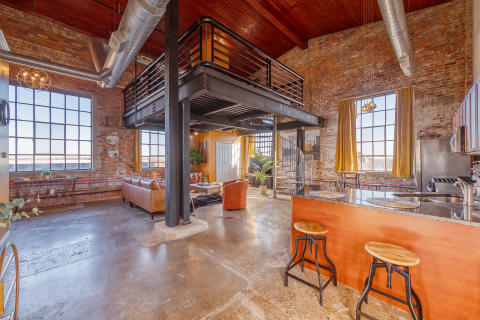Natural Lighting Studio Loft with Rooftop Terrace, Detroit, MI | Off ...