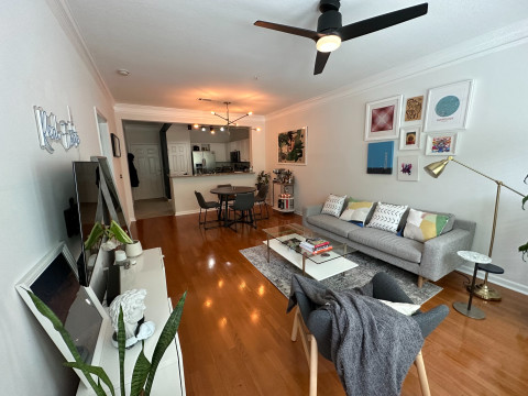 Modern Apartment Studio in Dunwoody, Atlanta, GA | Production | Peerspace