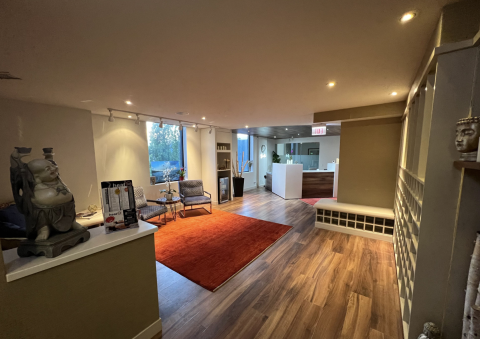 Fitness Studio with Generous Lobby Space, Chicago, IL | Event | Peerspace