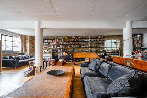 London Bridge loft shoot space, london | Production | Peerspace