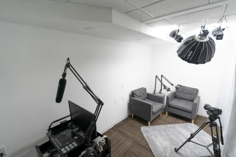 Professional Podcasting Studio Downtown with Lighting, Audio, and ...
