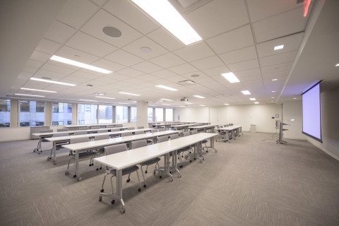 South Station Training Room: an arena for team empowerment., Boston, MA ...