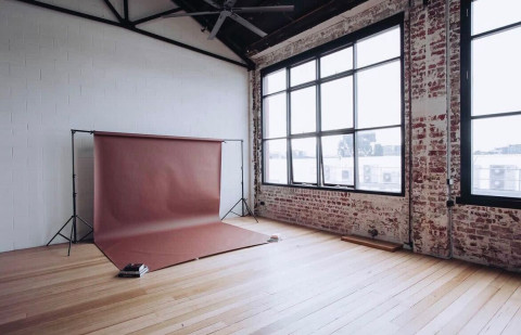 NY video/photo studio with exposed white brick walls & natural light ...