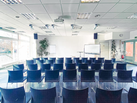 Seminar-mit-Spreeblick | Flexibler Eventspace und Seminarraum im ...