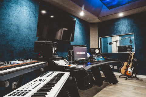 Recording Studio with Blue Velvet Walls!, North Hollywood, CA ...