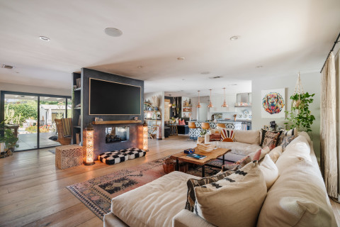 The Becky House, North Hollywood, CA | Production | Peerspace