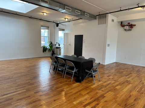Sunlit Studio in Greenpoint, Brooklyn, NY | Off-Site | Peerspace