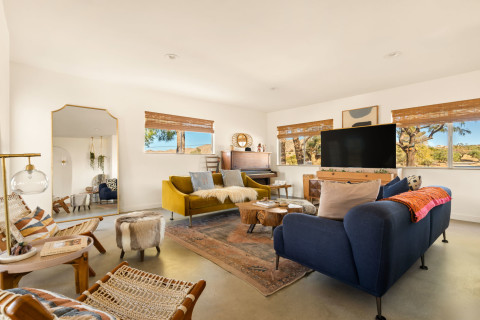 Homestead Modern | Ocotillo Sol, Yucca Valley, CA | Off-Site | Peerspace