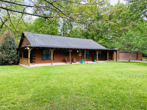 Gated, Tree-lined, BBQ-Ready Ranch Perfect for Gatherings, Huffman, TX ...