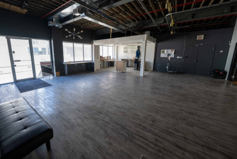Location A | Queen West Studio, Toronto | Production | Peerspace