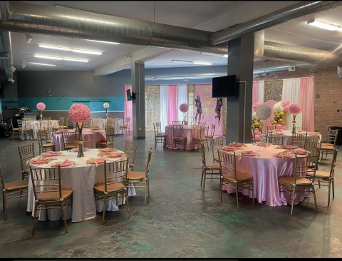 Beautiful Event Space in Chicago, Chicago, IL | Production | Peerspace