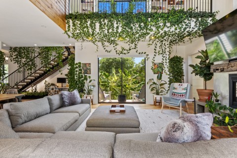 Bright & Spacious Designer "Botanical" Home, Austin, TX | Production ...