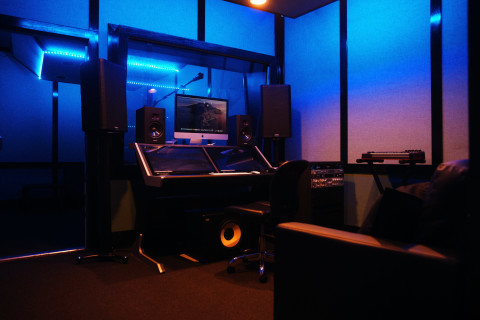Creative Soundz Recording - Premier Recording Studio located in ...